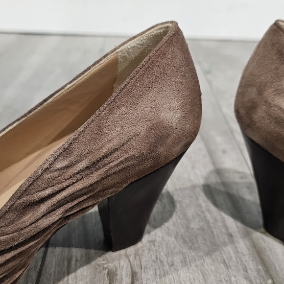 MAUD FRIZON | Shoes | Vintage Maud Frizon Brown Crinkle Suede And ...